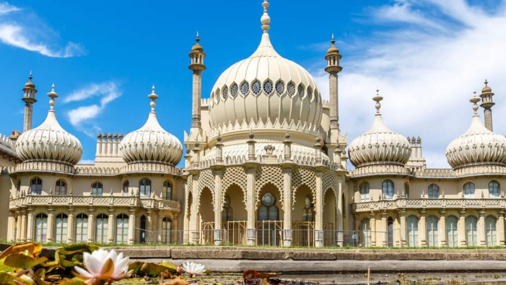 10 Most Awesome Roofs Around The World That You Probably Haven't Heard ...